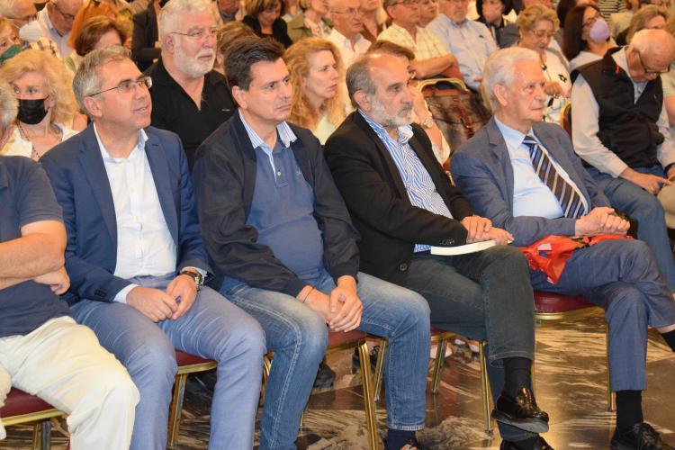 Δ.Τ. Παρουσιάστηκε το νέο βιβλίο της ιστορικού-φιλολόγου Γιώτας Καΐκα ...